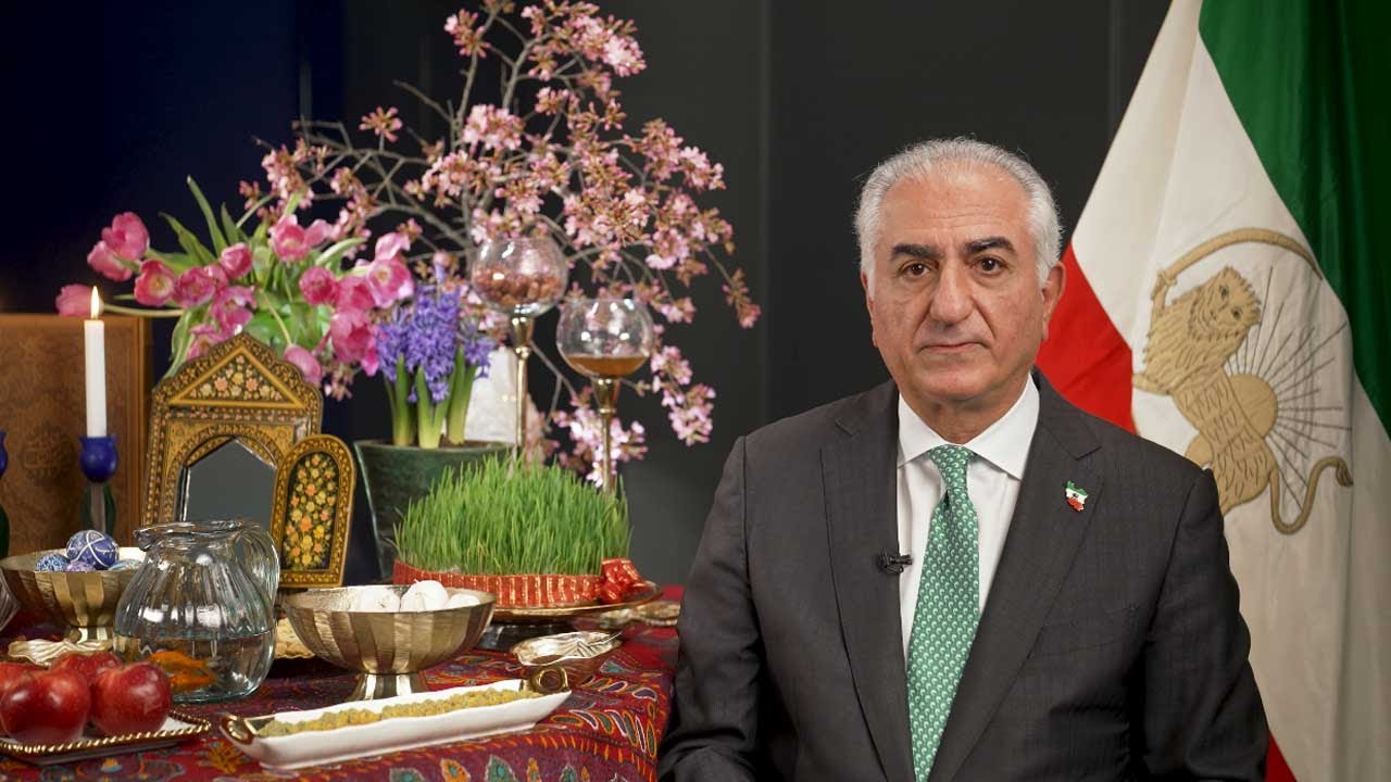 پیام شاهزاده رضا پهلوی به مناسبت نوروز سال ۲۵۸۴: سالِ پیش رو، سالِ ...